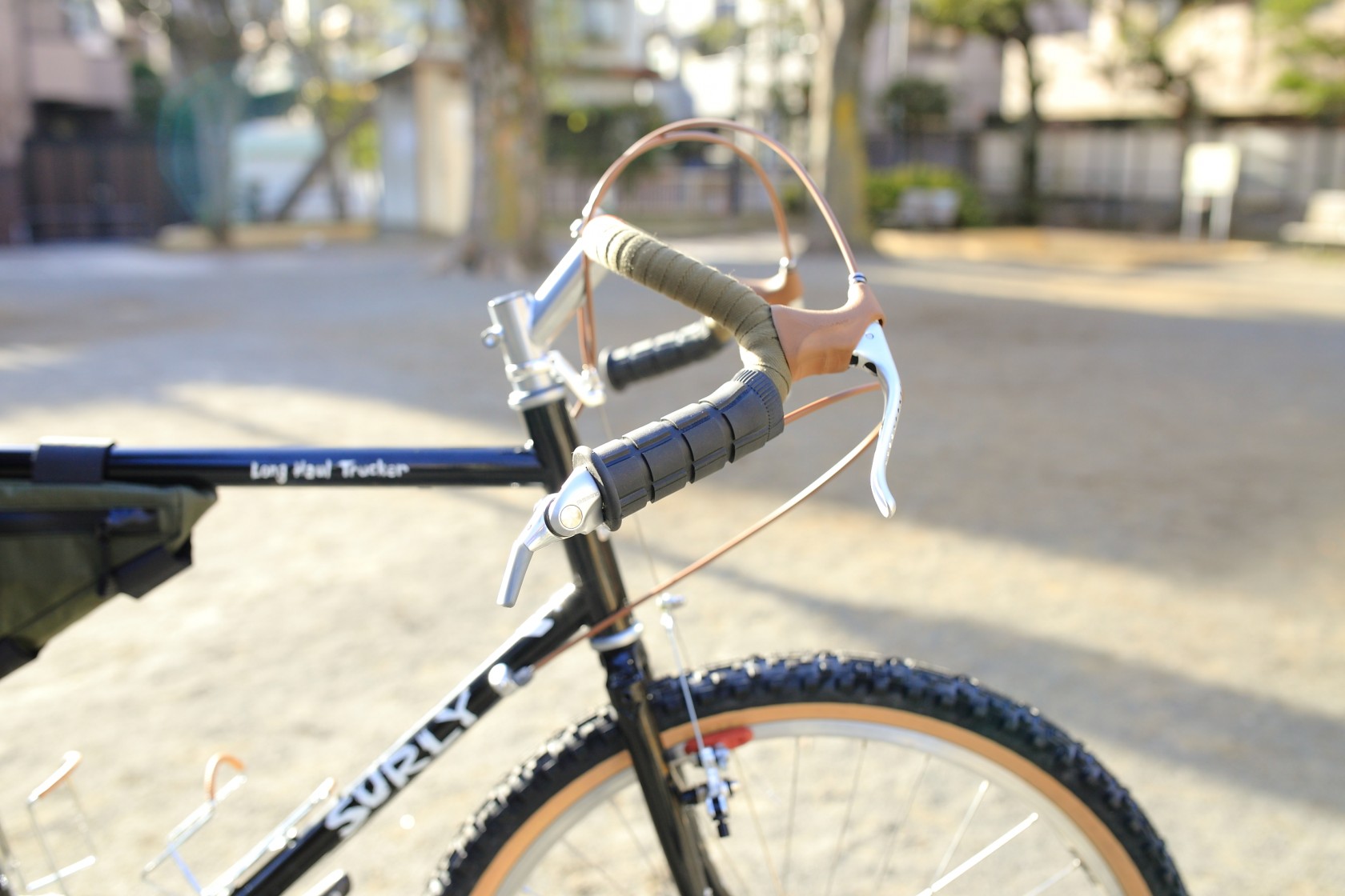 Off Road Surly LHT - BIKE SHOP BLUE LUG BLOG | 自転車店 ブルーラグ スタッフブログ