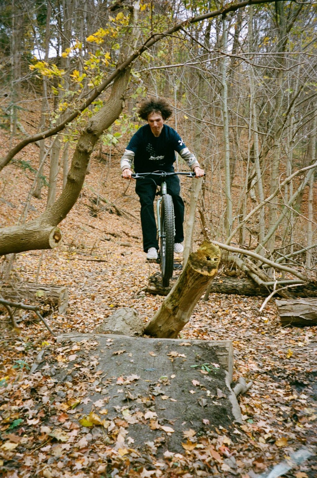 Shake dem bones - BIKE SHOP BLUE LUG BLOG | 自転車店 ブルーラグ スタッフブログ