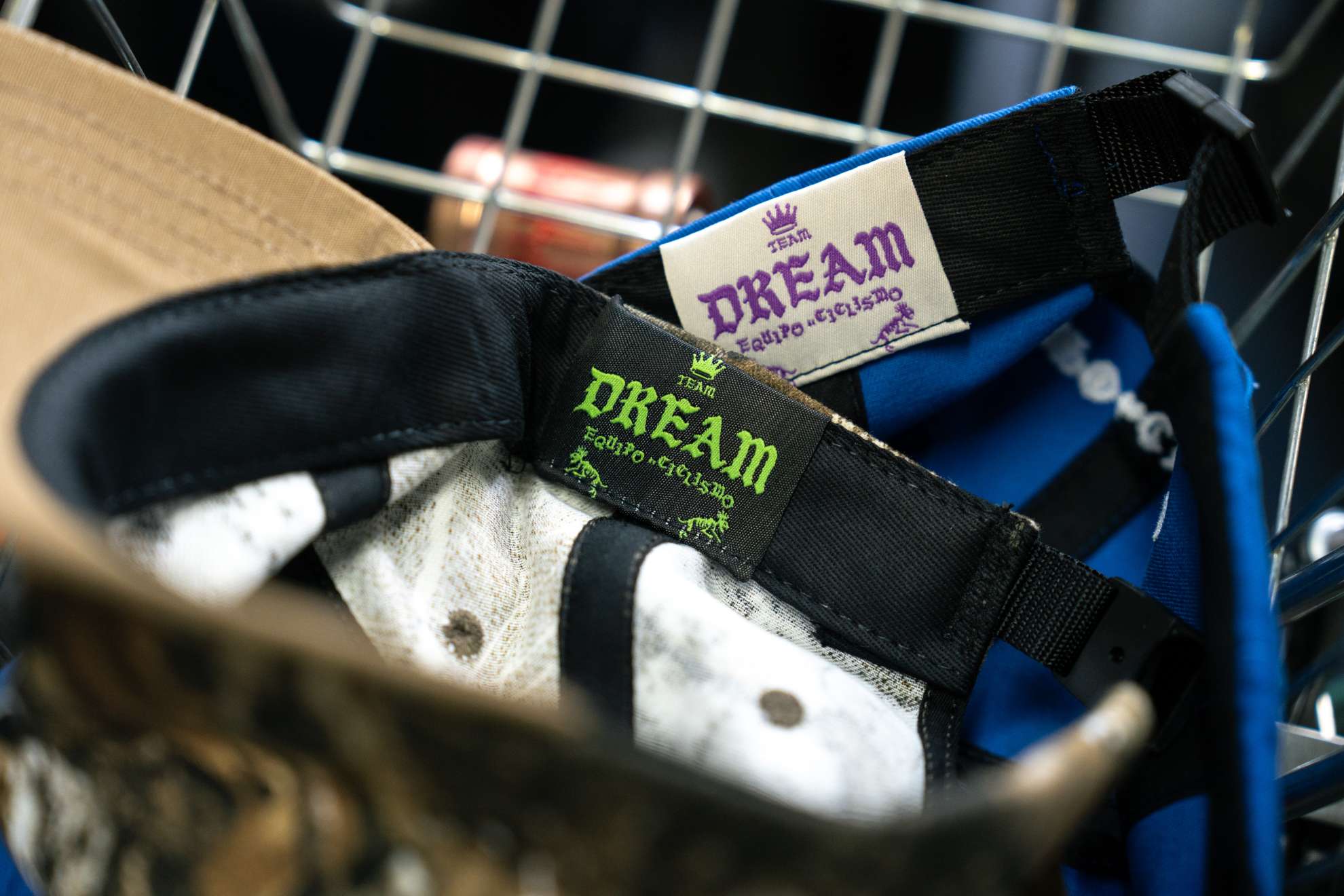 もはや定番？Team Dream packable capと、LA安全くん再び。 - BLUE LUG BLOG | 自転車店 ブルーラグ ...
